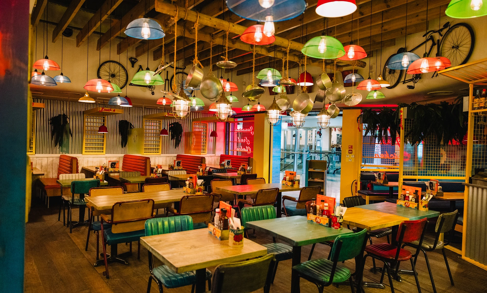 Jamaya / Solihull – Atrio